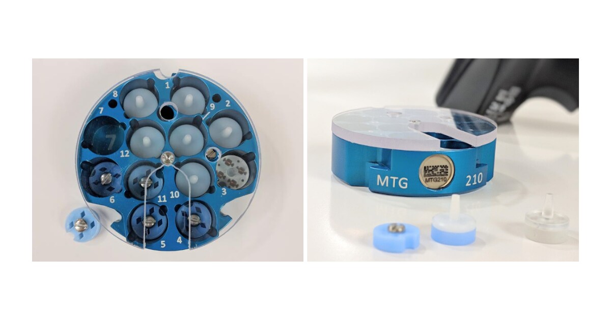 Cryo EM Grid Boxes - Cryo EM Sample - Life in Atomic Resolution