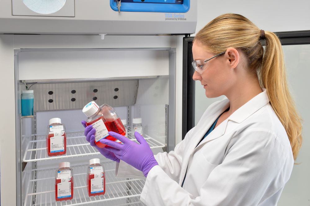 Purpose-Built vs Consumer-Grade Freezers for Your Lab