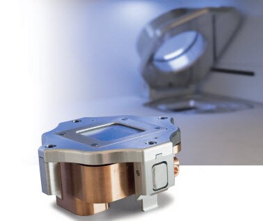 Solid Electrode Interface Analysis: Maintaining Vacuum Conditions for ...