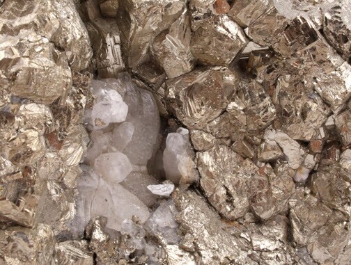 Reflecting on Silver: an Infographic - Analyzing Metals